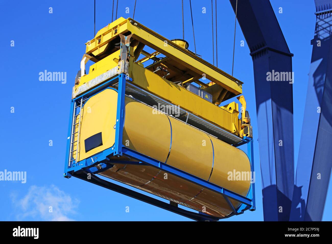 Shipment hi-res stock photography and images - Alamy