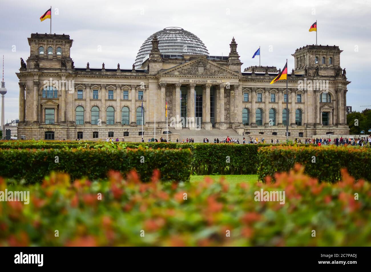 Reichstag dome tour hi-res stock photography and images - Alamy
