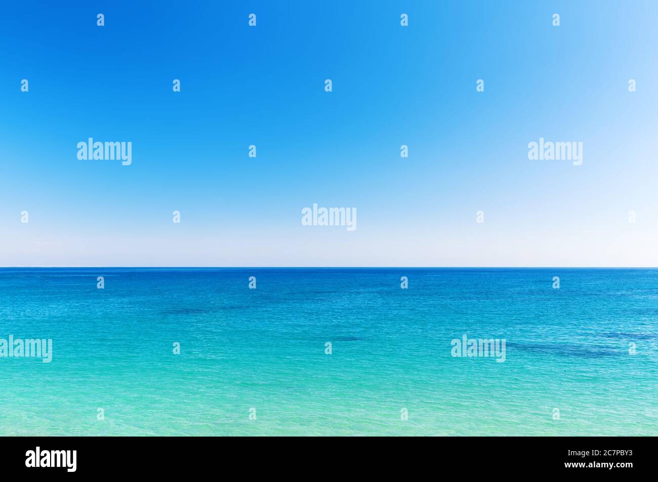 Landscape beautiful blue sea hi-res stock photography and images - Alamy