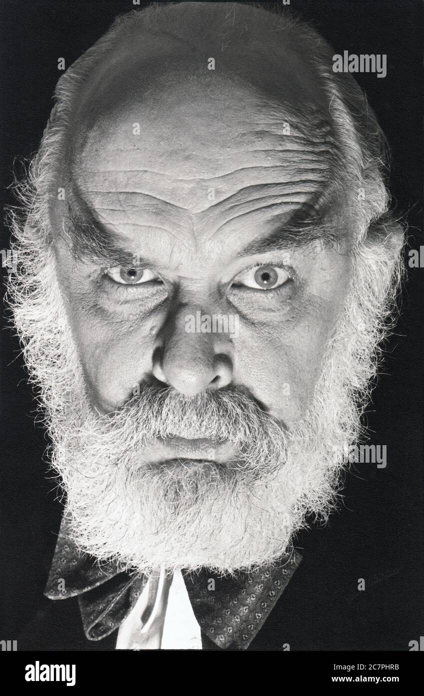 James randi magician hi-res stock photography and images - Alamy