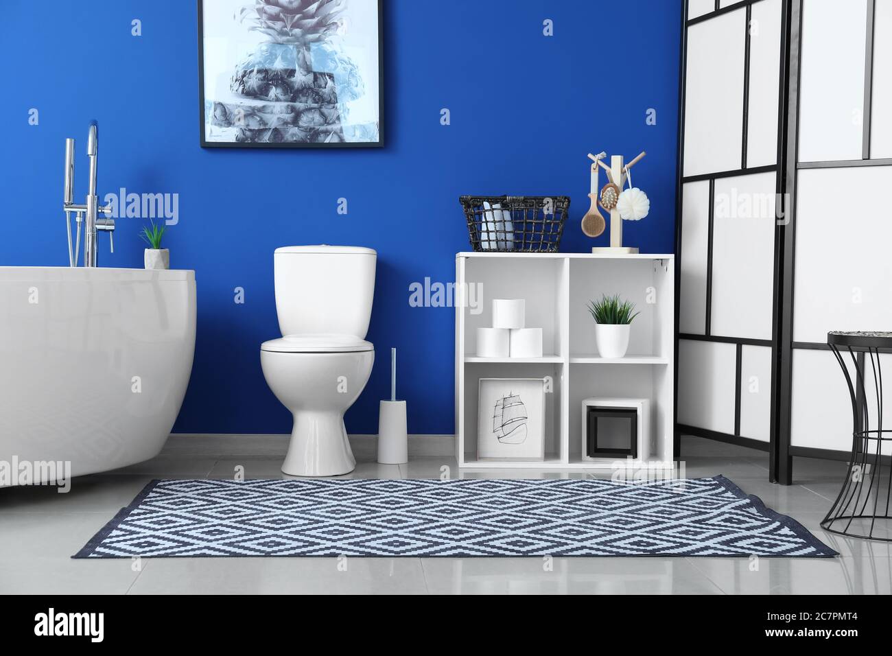 Interior of modern clean bathroom Stock Photo - Alamy