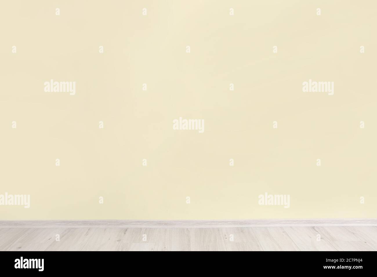 Color wall in empty room Stock Photo - Alamy