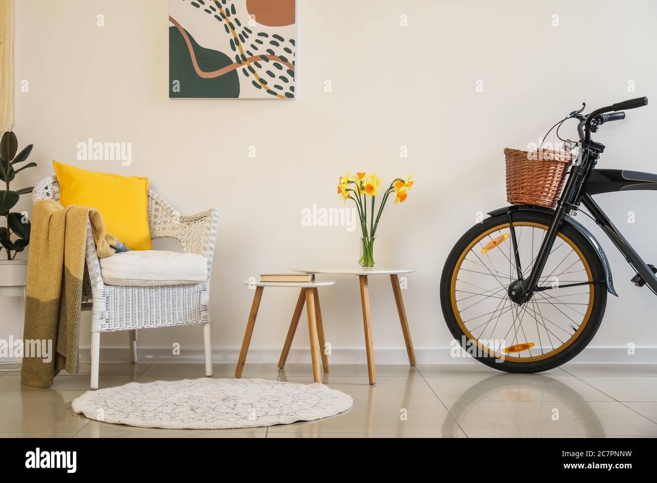 Modern room interior bicycle hi-res stock photography and images - Alamy