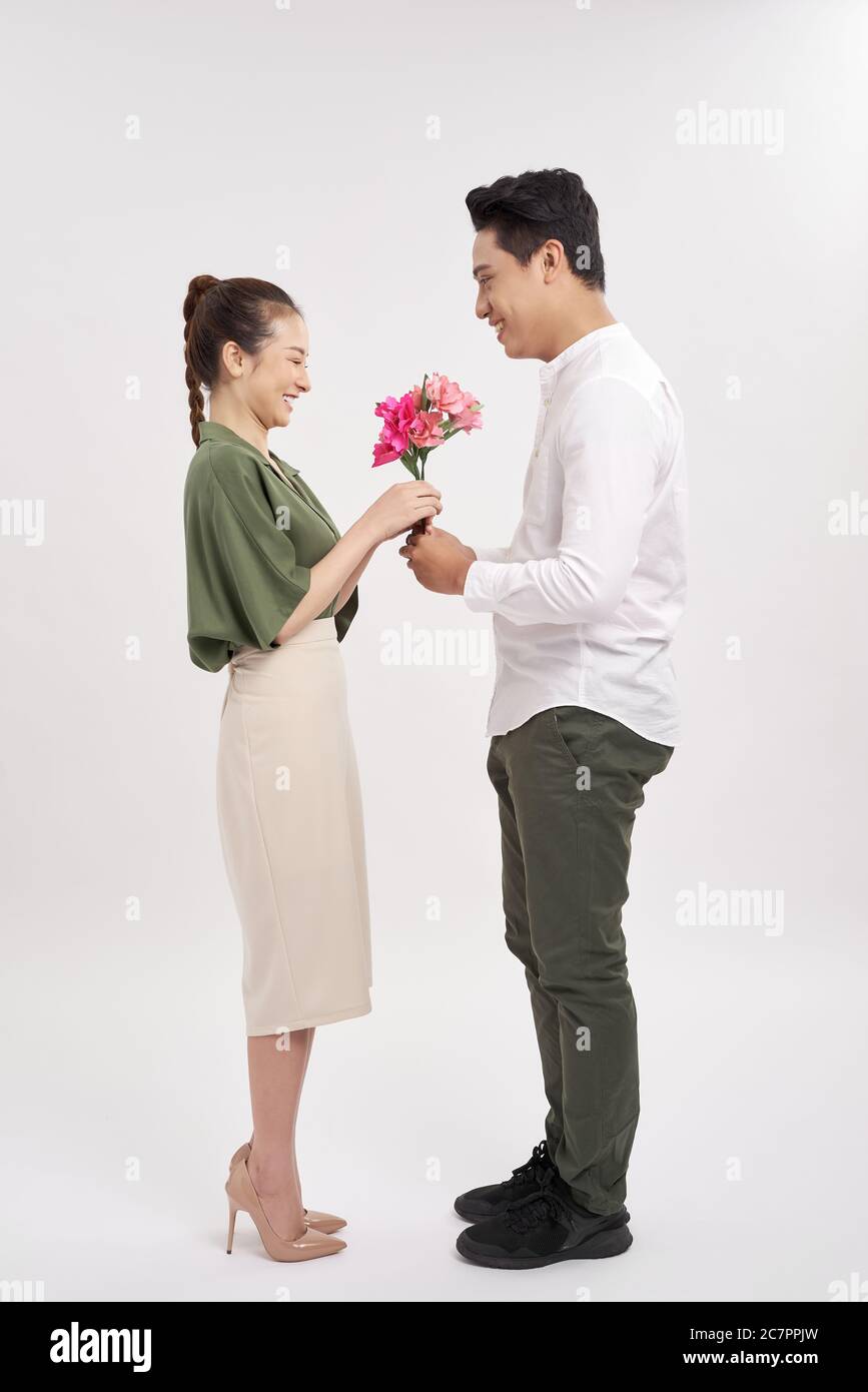Man giving rose girl hi-res stock photography and images - Alamy