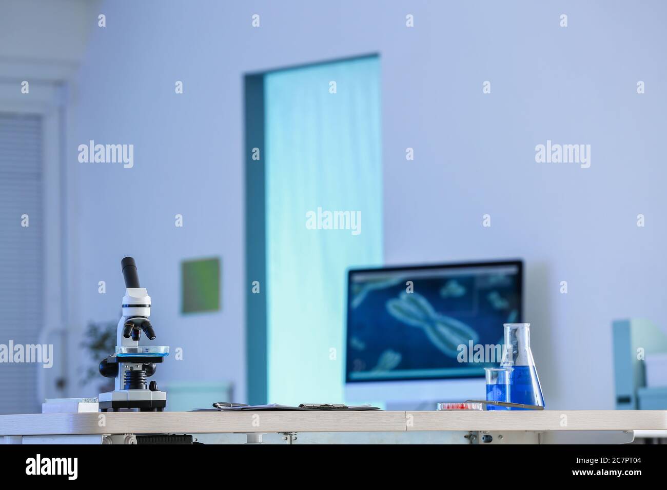 Scientific solutions hi-res stock photography and images - Alamy