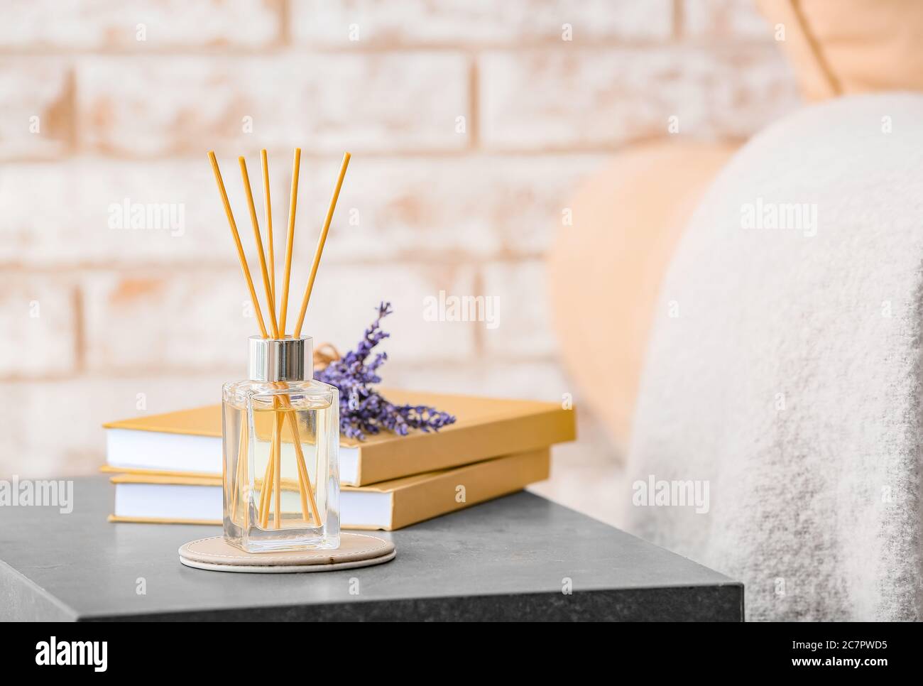 Reed books hi-res stock photography and images - Alamy