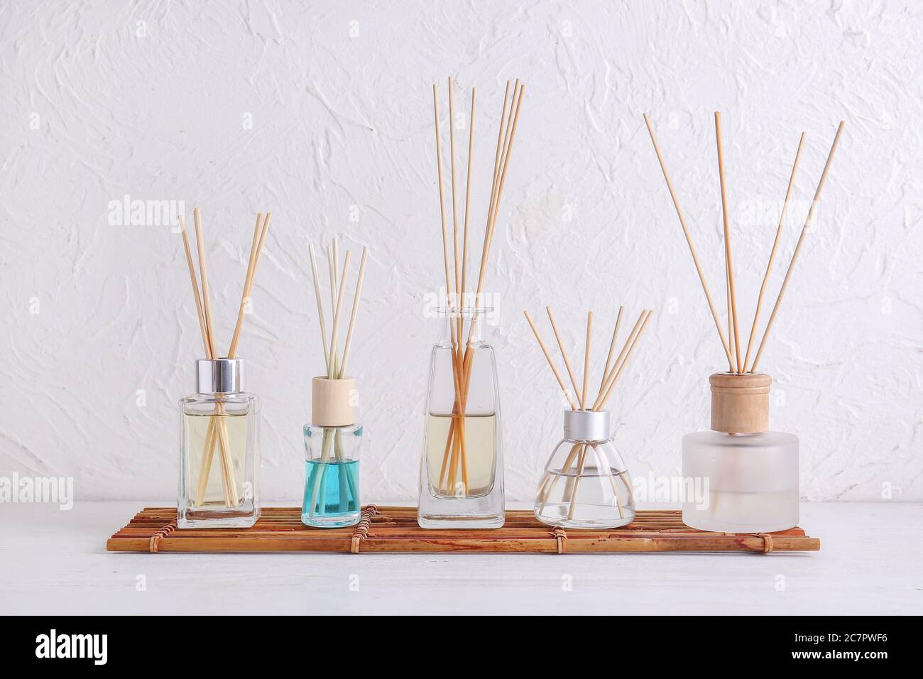 Room diffusers hi-res stock photography and images - Alamy
