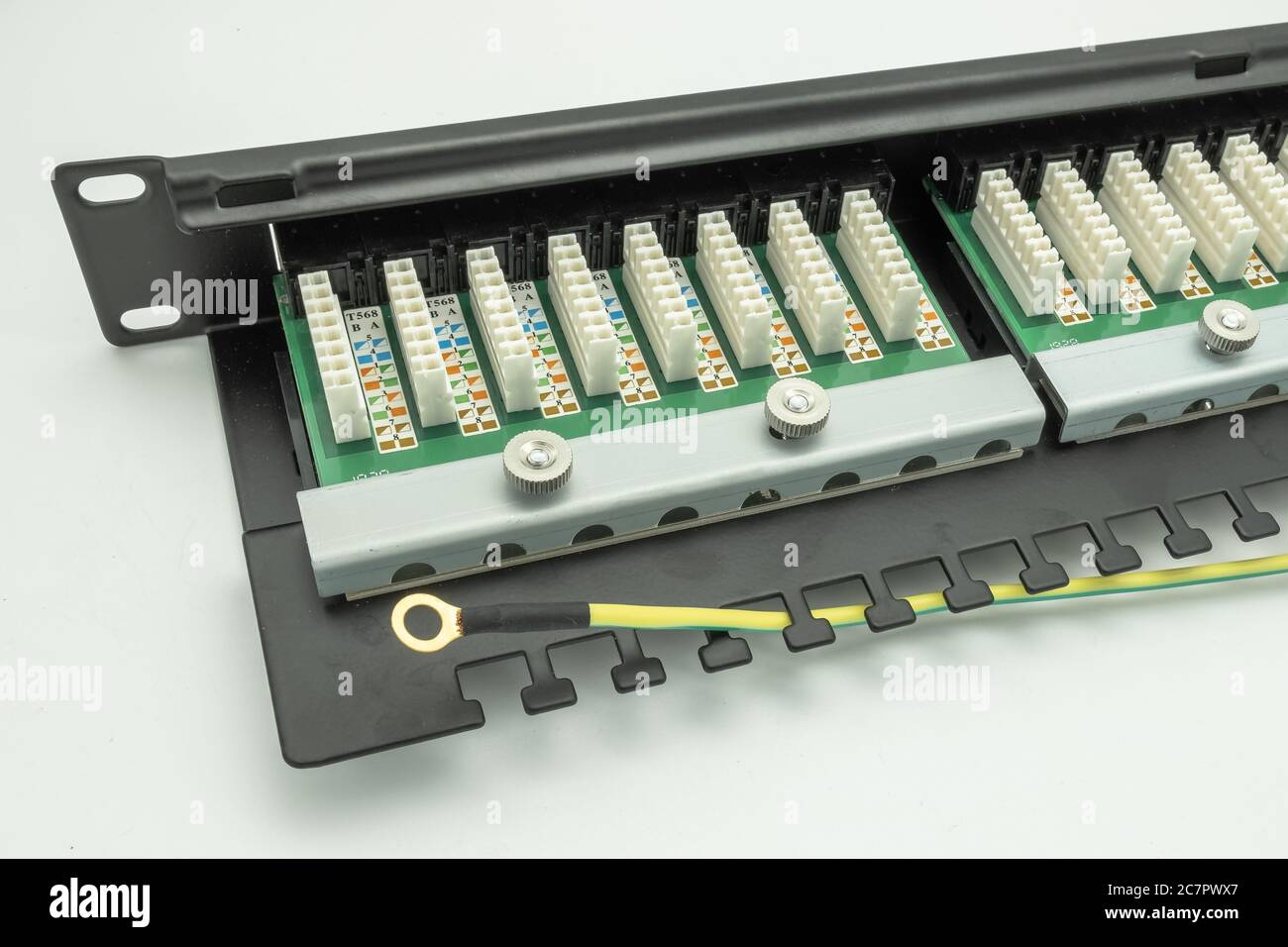 24 ethernet hi-res stock photography and images - Alamy