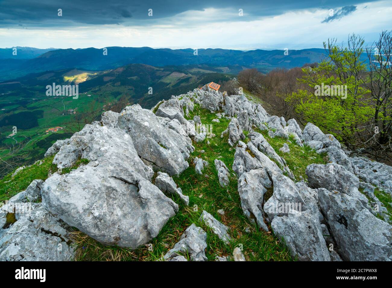 Orisol orixol mountain hi-res stock photography and images - Alamy