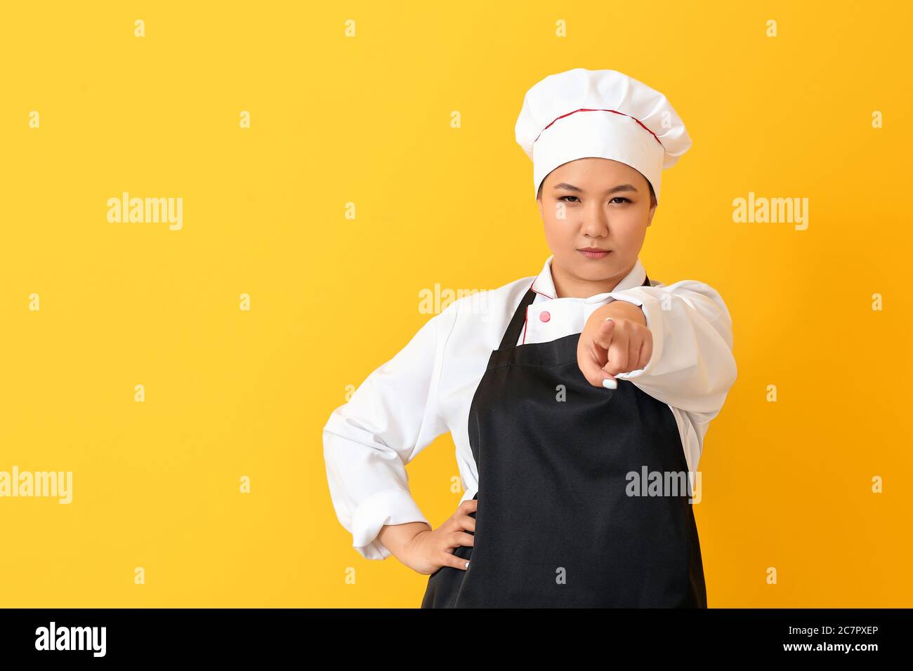 Asian viewer hi-res stock photography and images - Alamy