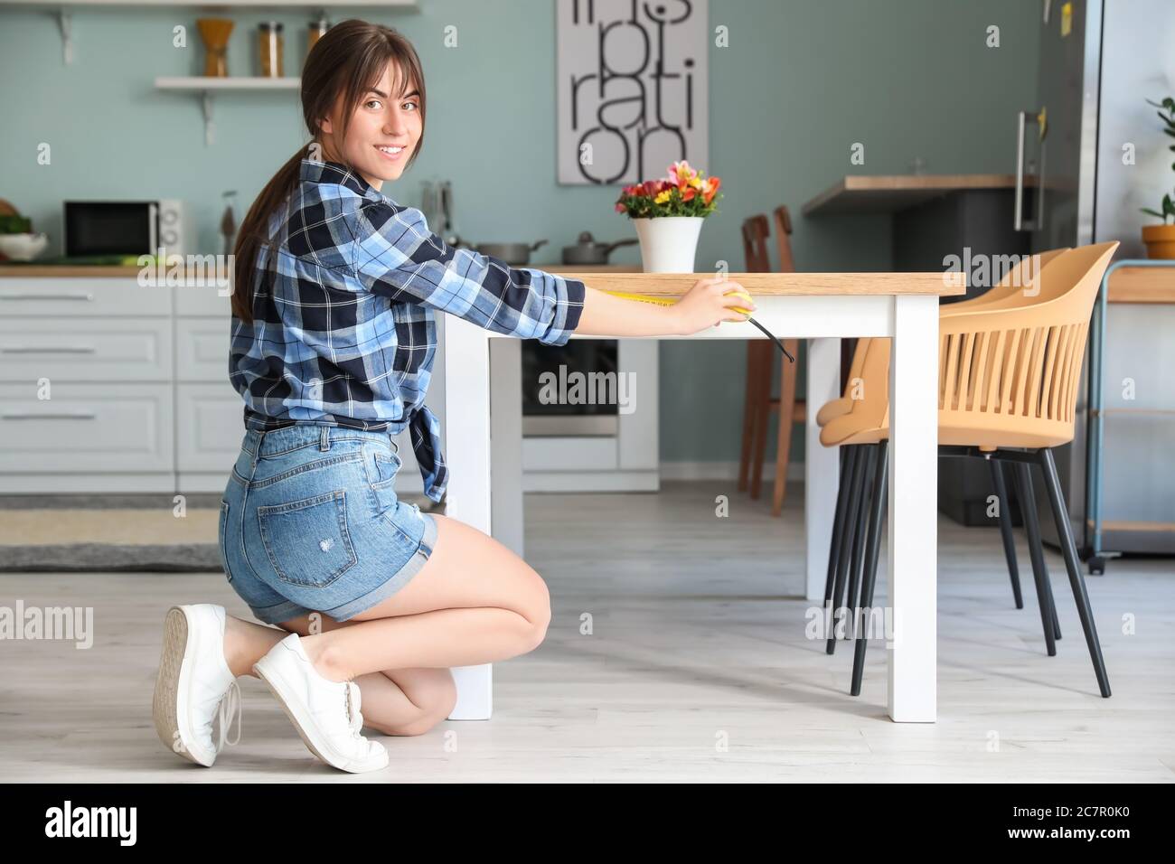 Measuring table hi-res stock photography and images - Alamy