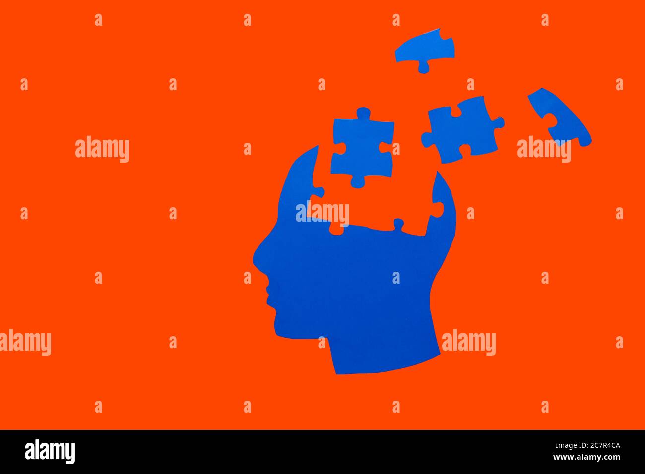 Brain human puzzle pieces creative hi-res stock photography and images ...