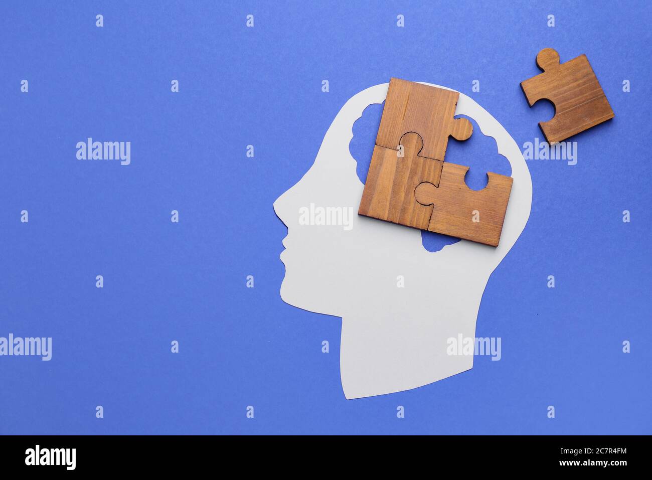 Brain human puzzle pieces creative hi-res stock photography and images ...