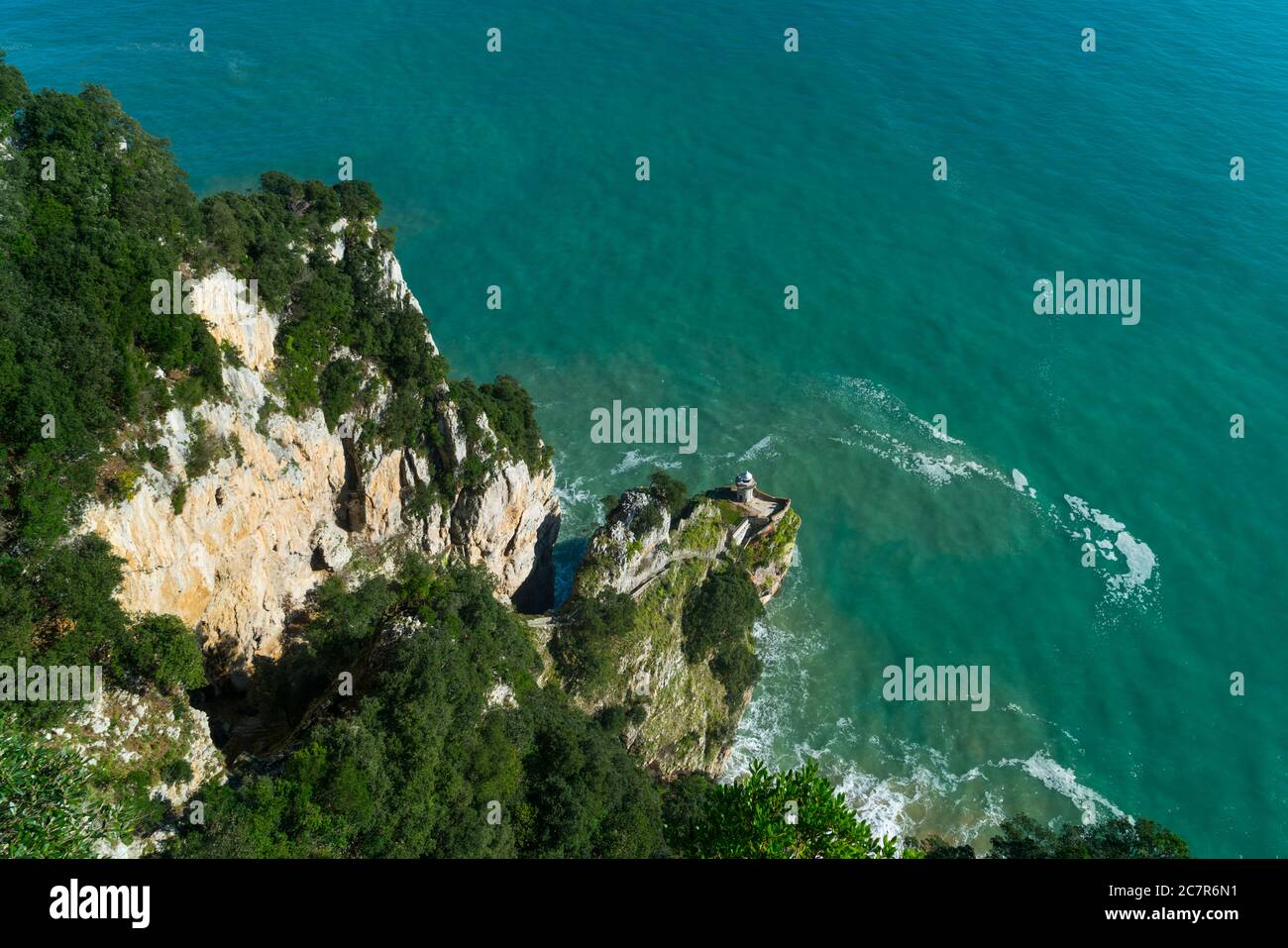 Lighthouse of el Caballo, Monte Buciero. Santoña, Victoria and Joyel ...