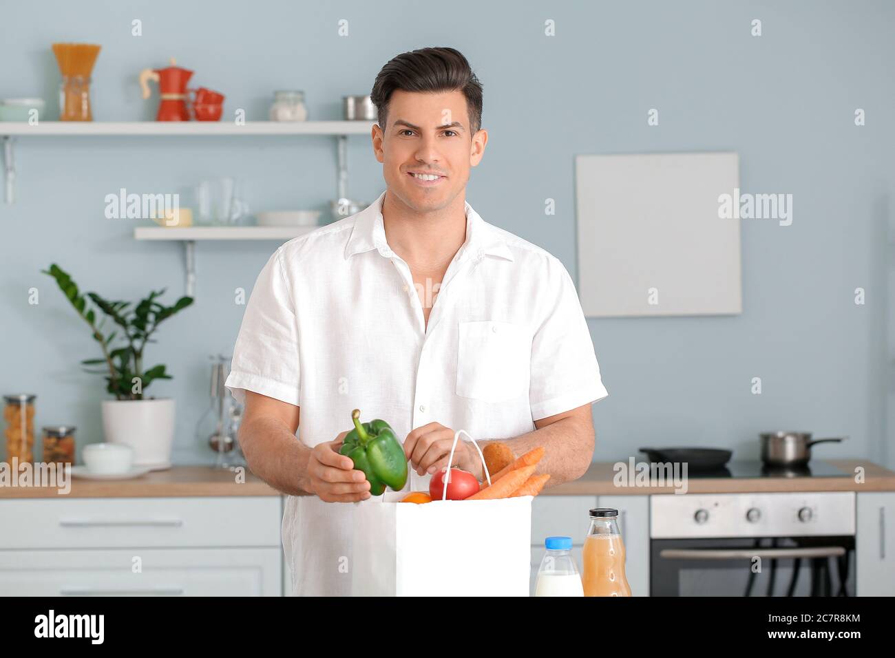 Unpacking products hi-res stock photography and images - Alamy