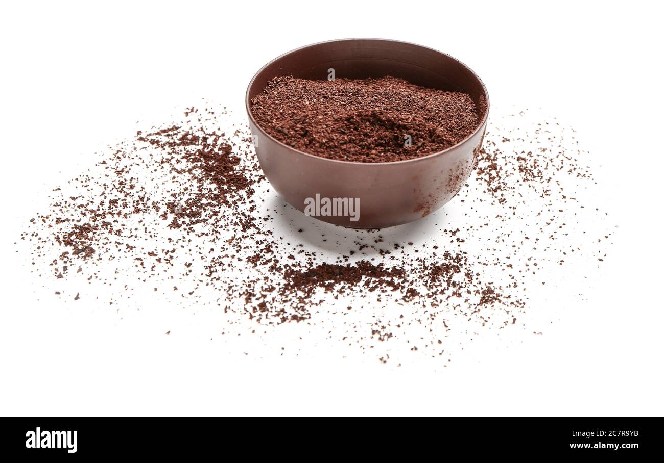 Bowl with coffee powder on white background Stock Photo - Alamy