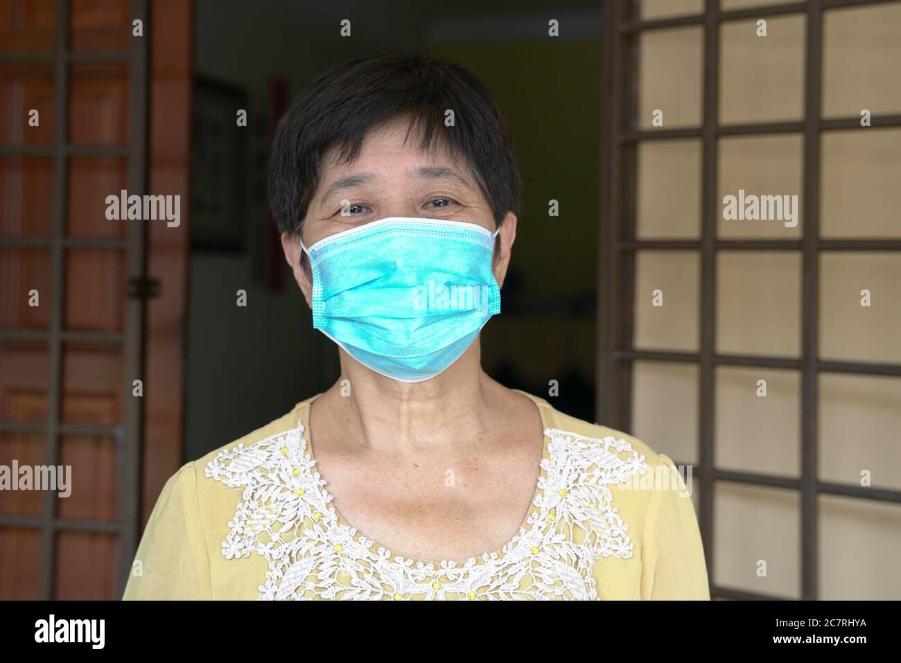 Elderly chinese woman face covered hi-res stock photography and images ...