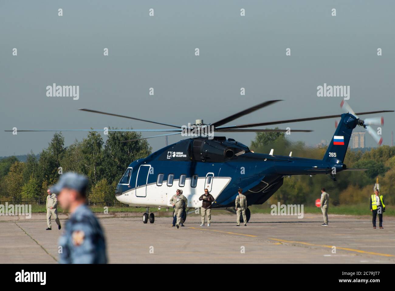 Mil mi 38 helicopter hi-res stock photography and images - Alamy