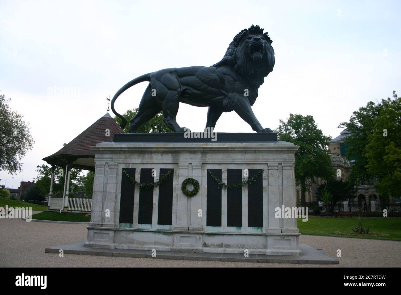 Maiwand lion forbury gardens hi-res stock photography and images - Alamy