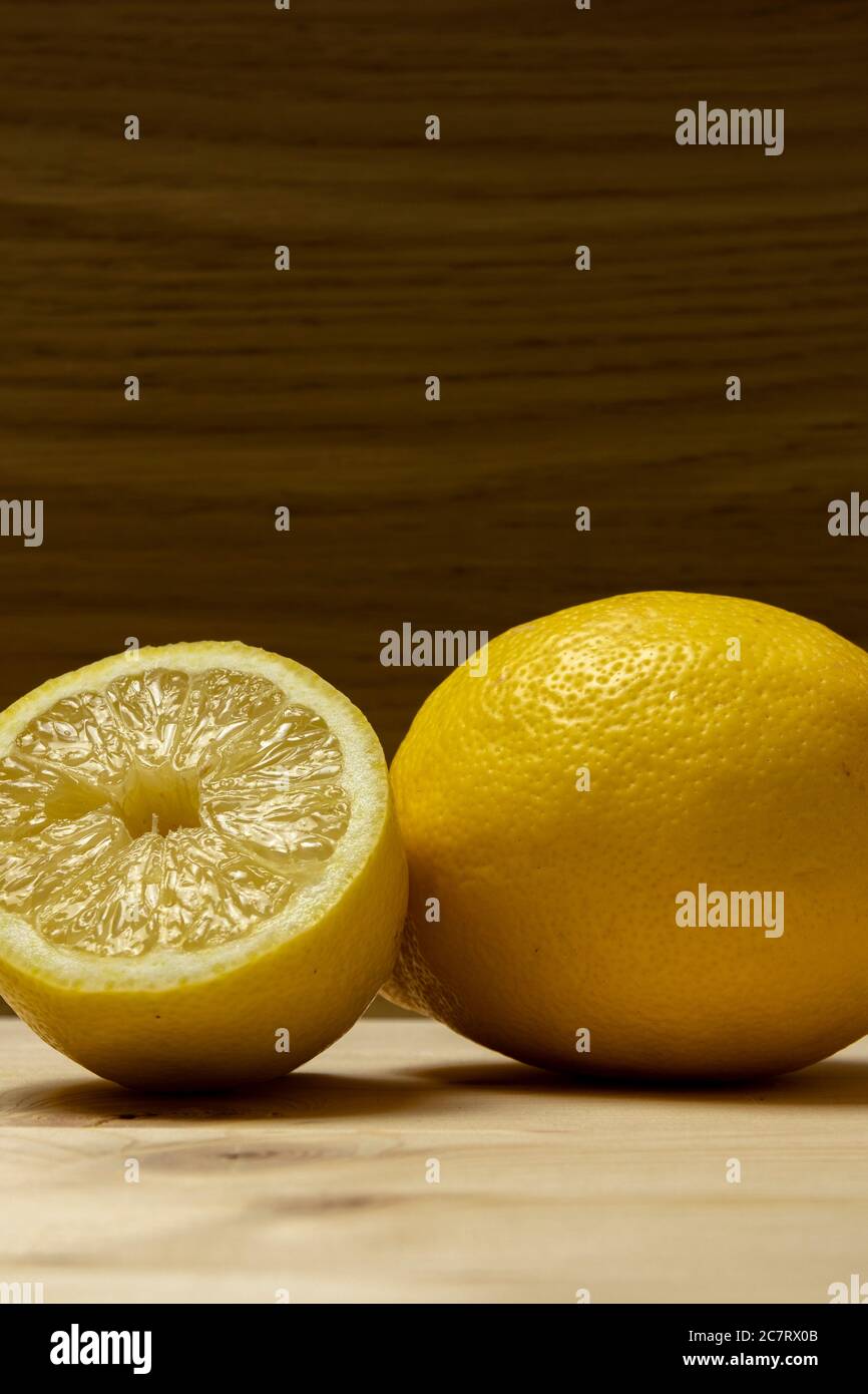 Lemons natural fruit hi-res stock photography and images - Alamy