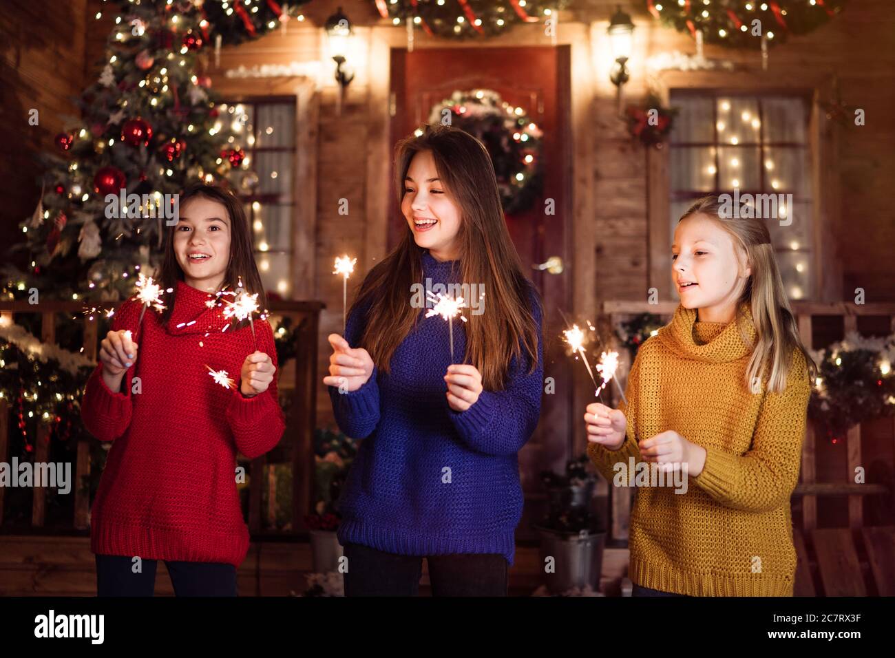 Kids with sparklers dancing Stock Photo - Alamy