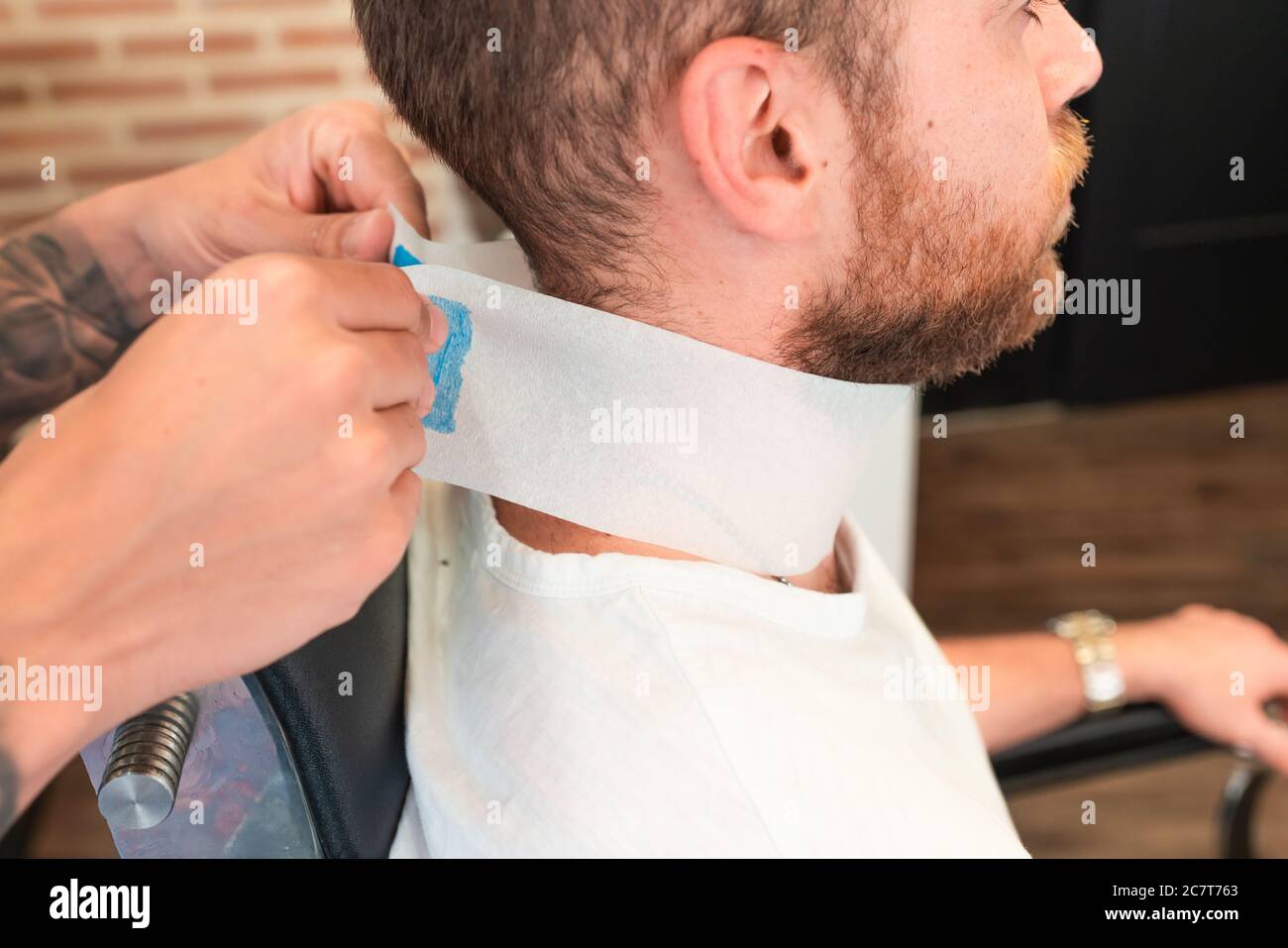 Neck strip hi-res stock photography and images - Alamy