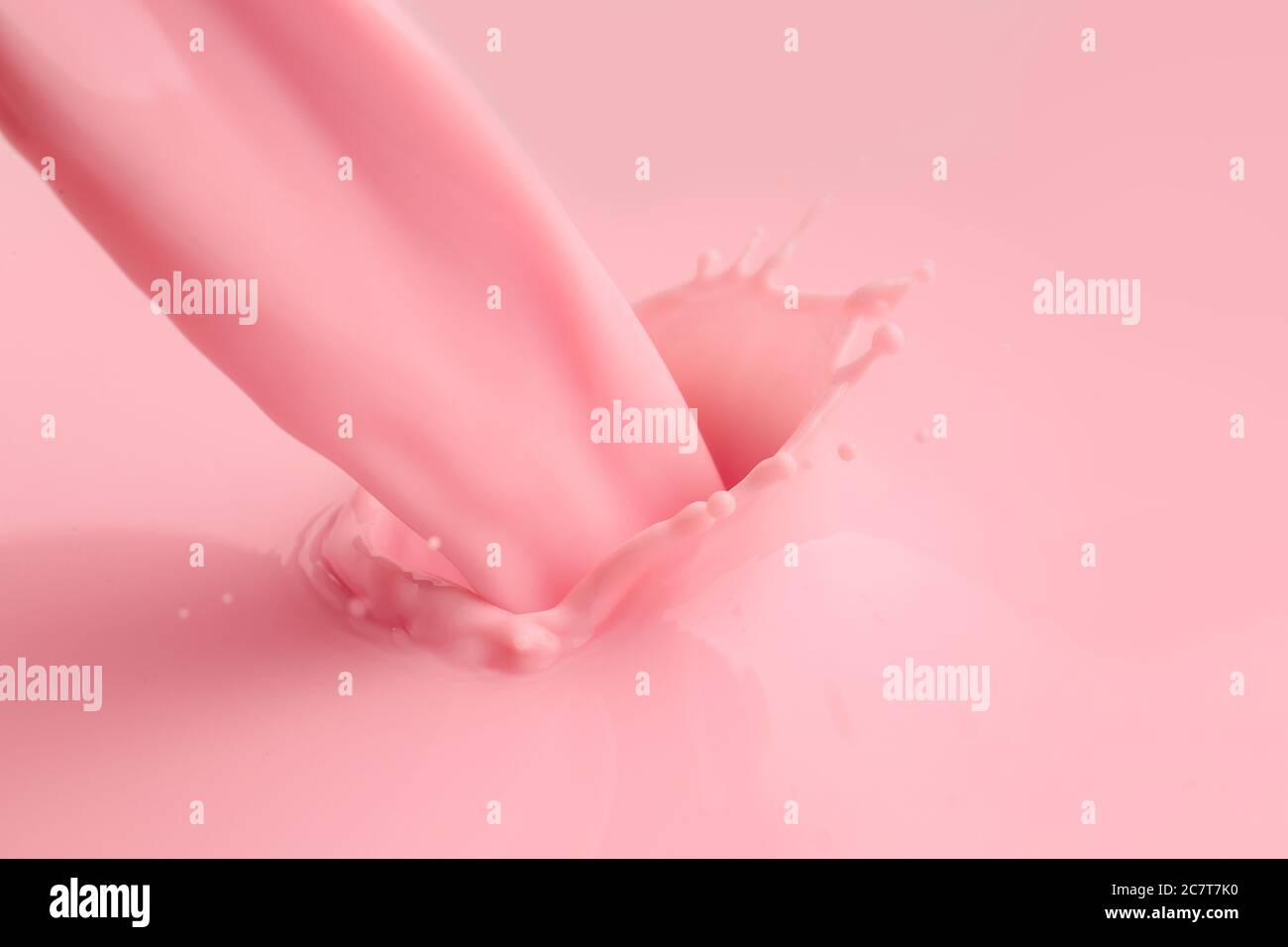 Pink yogurt splashes hi-res stock photography and images - Alamy