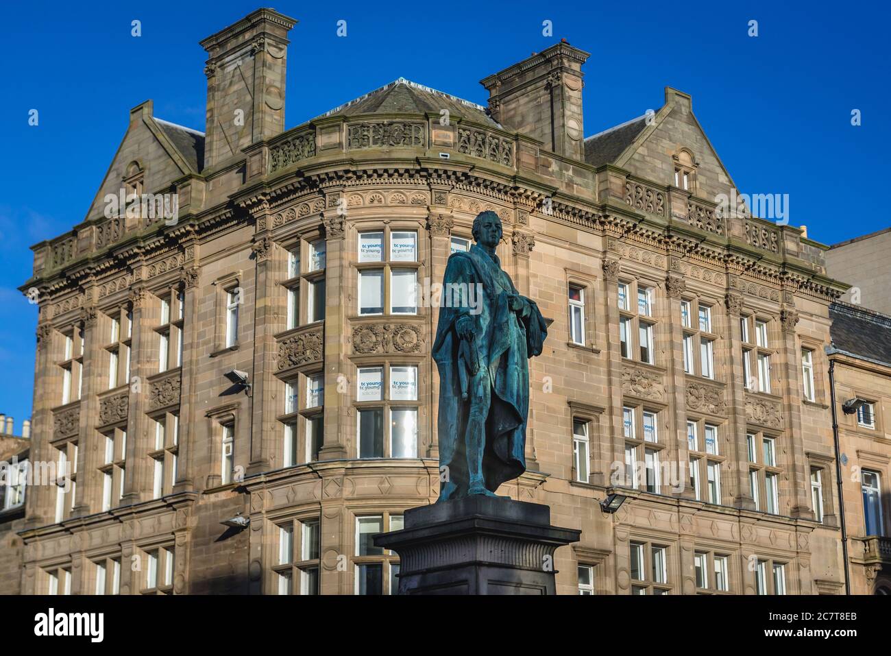 William pitt statue edinburgh hi-res stock photography and images - Alamy