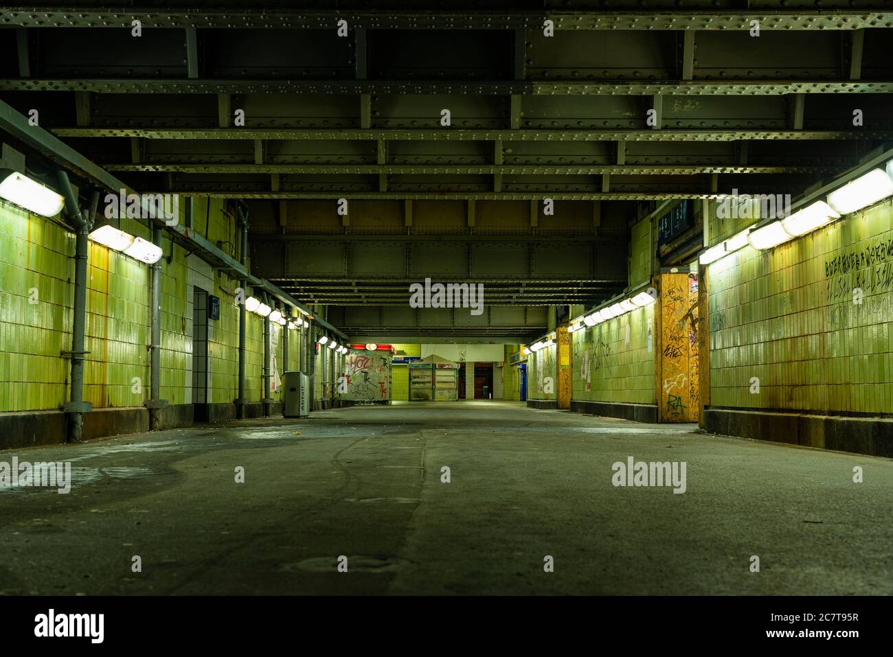 Dirty Train Station High Resolution Stock Photography and Images - Alamy