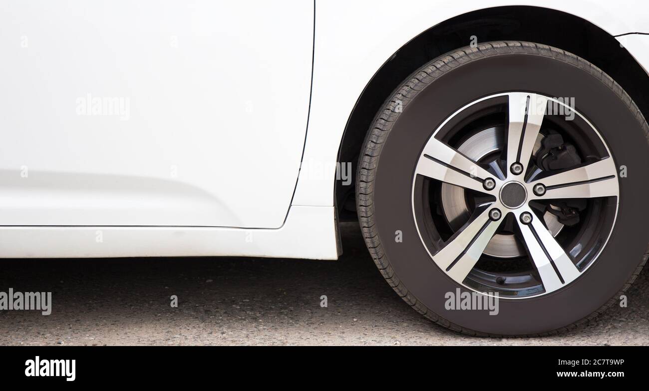 Side view alloy wheel disc hi-res stock photography and images - Alamy