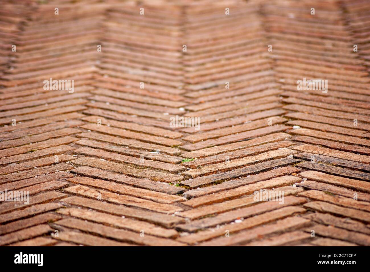 Terracotta brick stone masonry wall hi-res stock photography and images ...