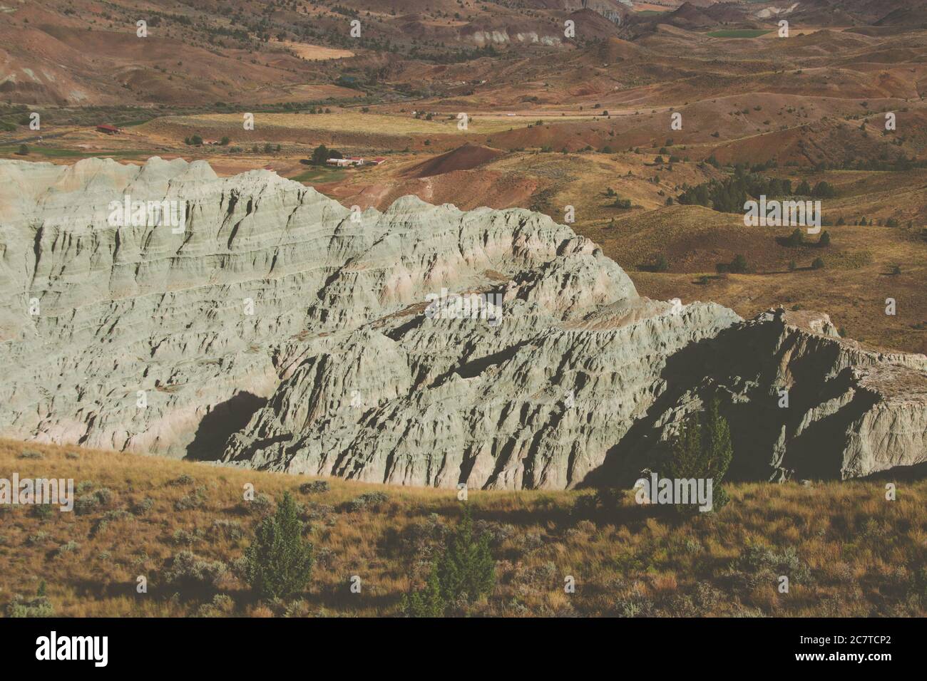 White gorge hi-res stock photography and images - Alamy