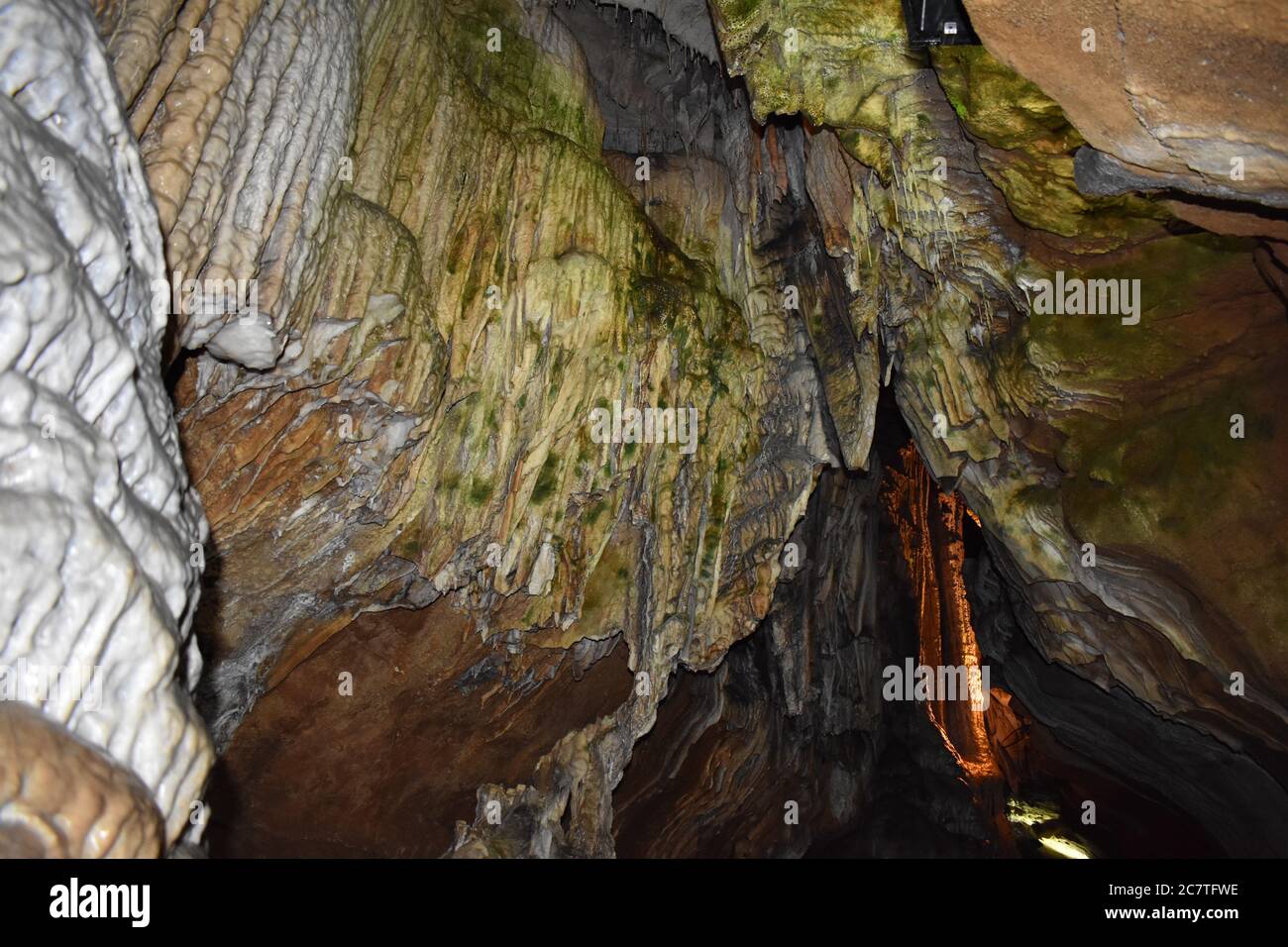 Low angle shot cave hi-res stock photography and images - Alamy
