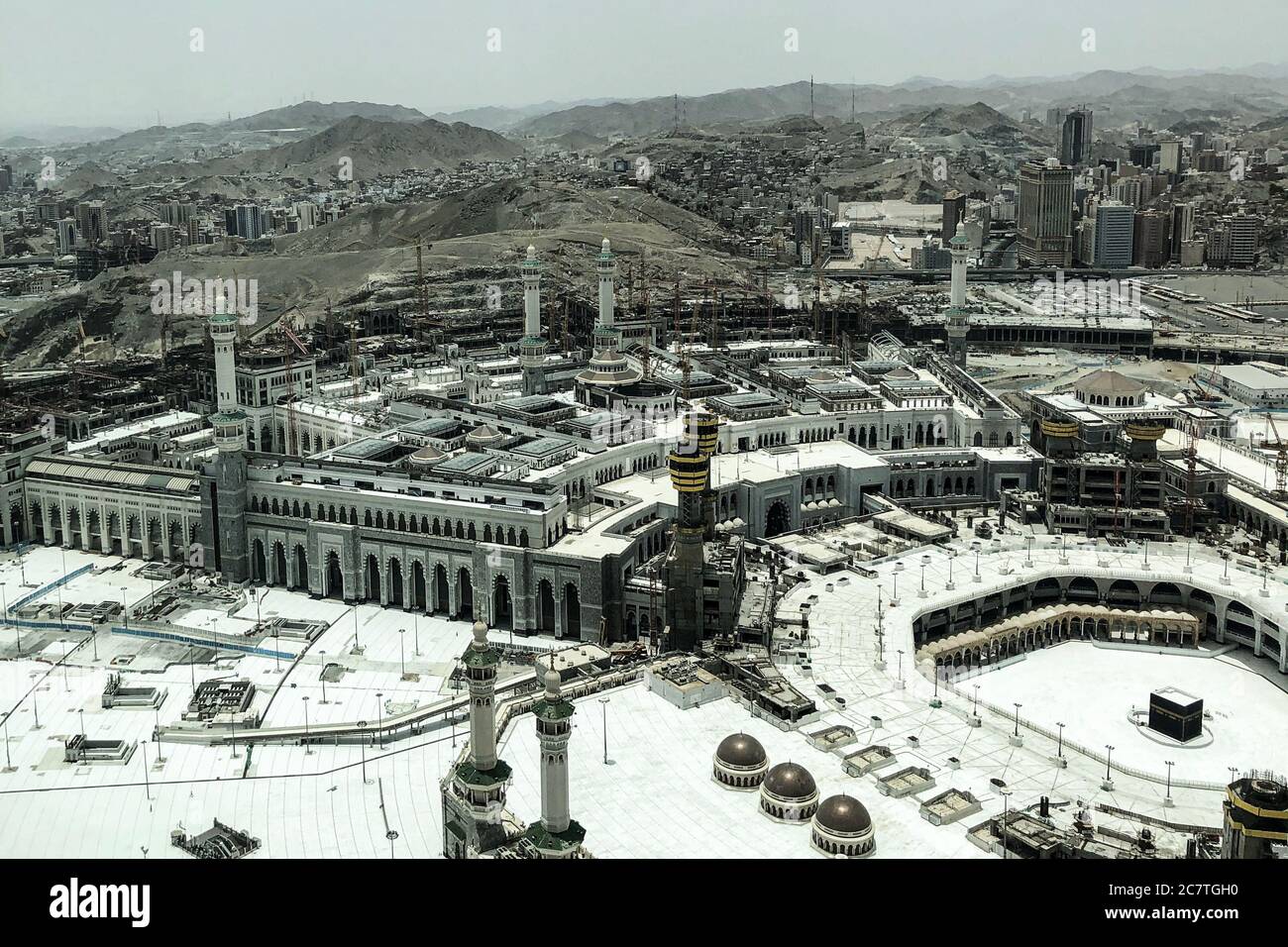 Mecca, Saudi Arabia. 19th July, 2020. A general view over the empty ...