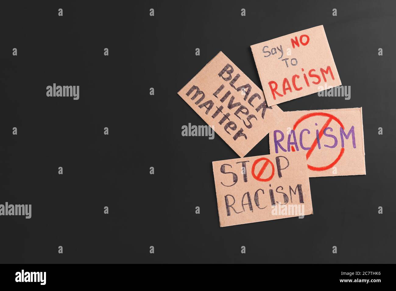 Cardboard placards hi-res stock photography and images - Alamy