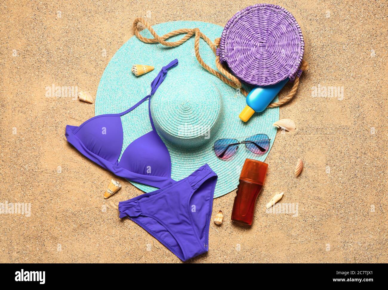 Beach clothes set top hi-res stock photography and images - Alamy