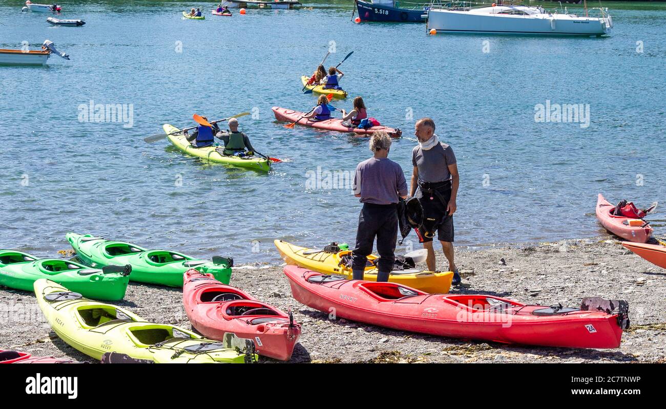 people canoeing on summer holiday Stock Photo - Alamy