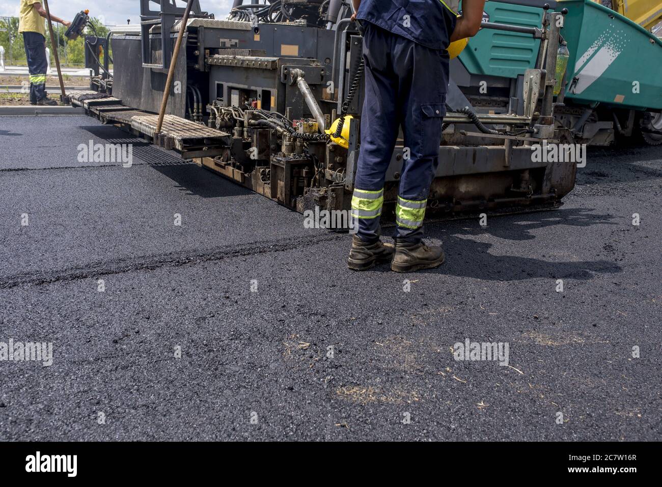 Asphalt paver machine hi-res stock photography and images - Alamy