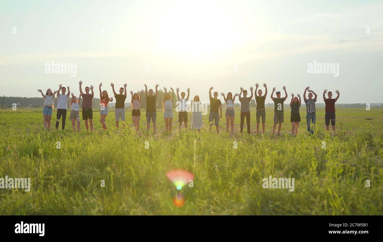 Women wave goodbye hi-res stock photography and images - Alamy