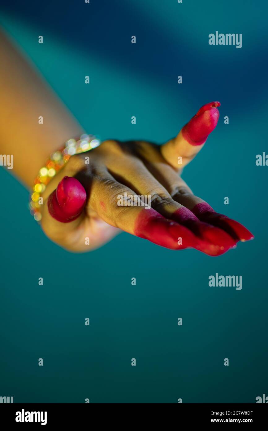 Bharatanatyam hand gestures hi-res stock photography and images - Alamy