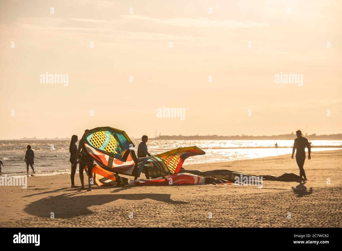Adrenalin packing hi-res stock photography and images - Alamy