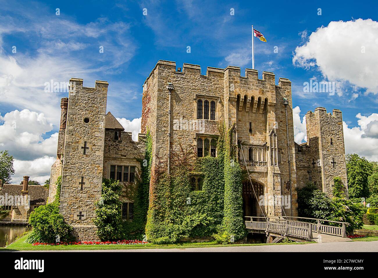 Visit hever castle hi-res stock photography and images - Alamy