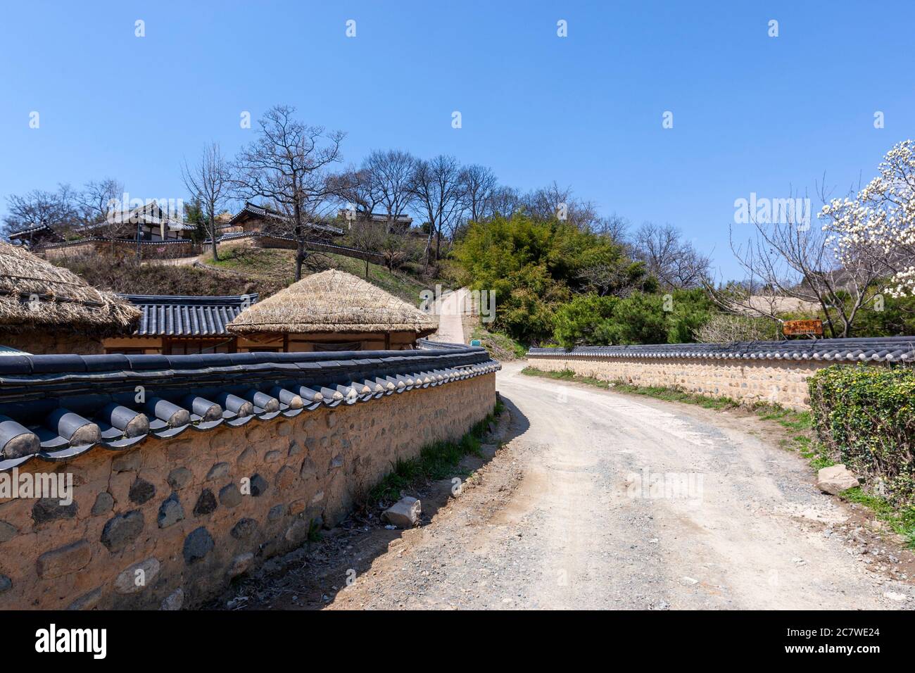 Yangdong Folk Village, Gangdong-myeon, North Gyeongsang Province, South ...