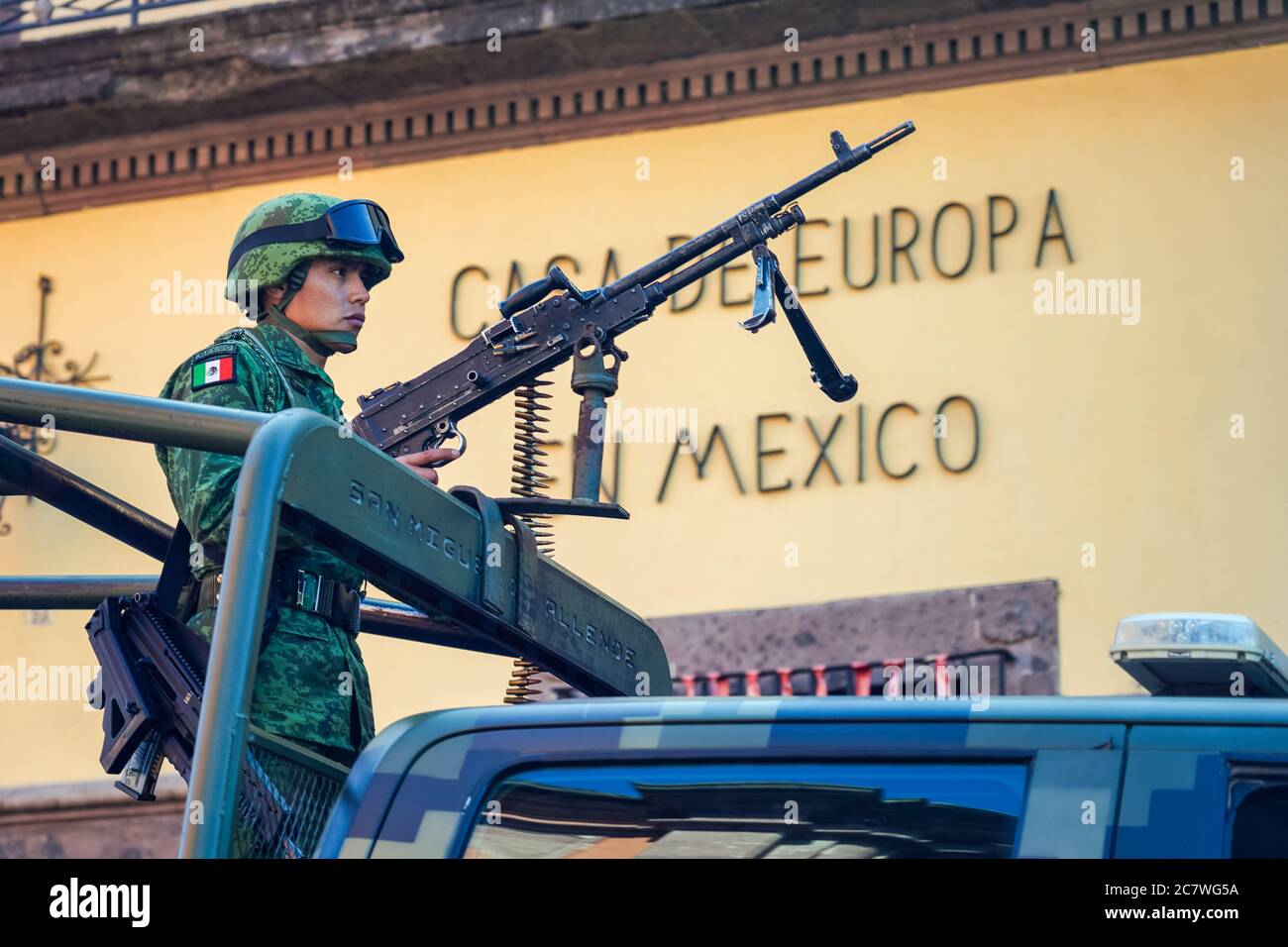 Heavily armed soldier hi-res stock photography and images - Alamy