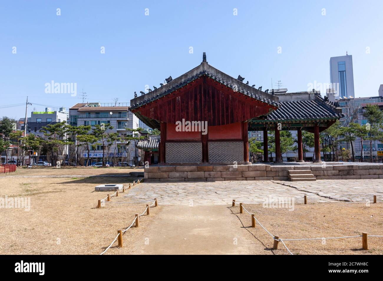 The tomb of King Jungjong and T-shaped shrine, Seolleung and Jeongneung ...
