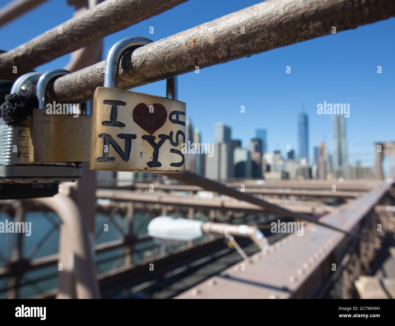 Brooklyn love building hi-res stock photography and images - Alamy