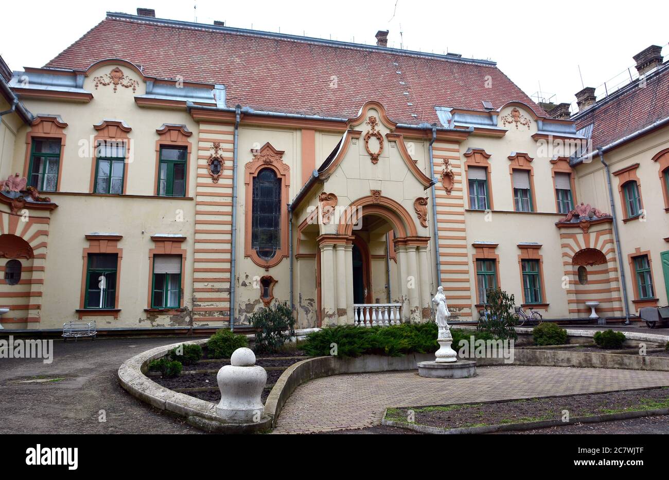 Gyorgyey castle hi-res stock photography and images - Alamy