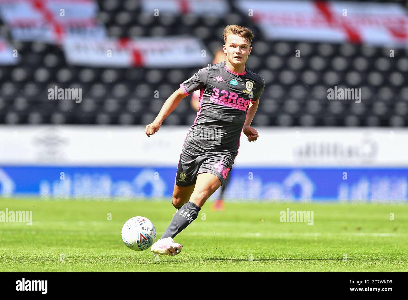 Jamie shackleton hi-res stock photography and images - Alamy