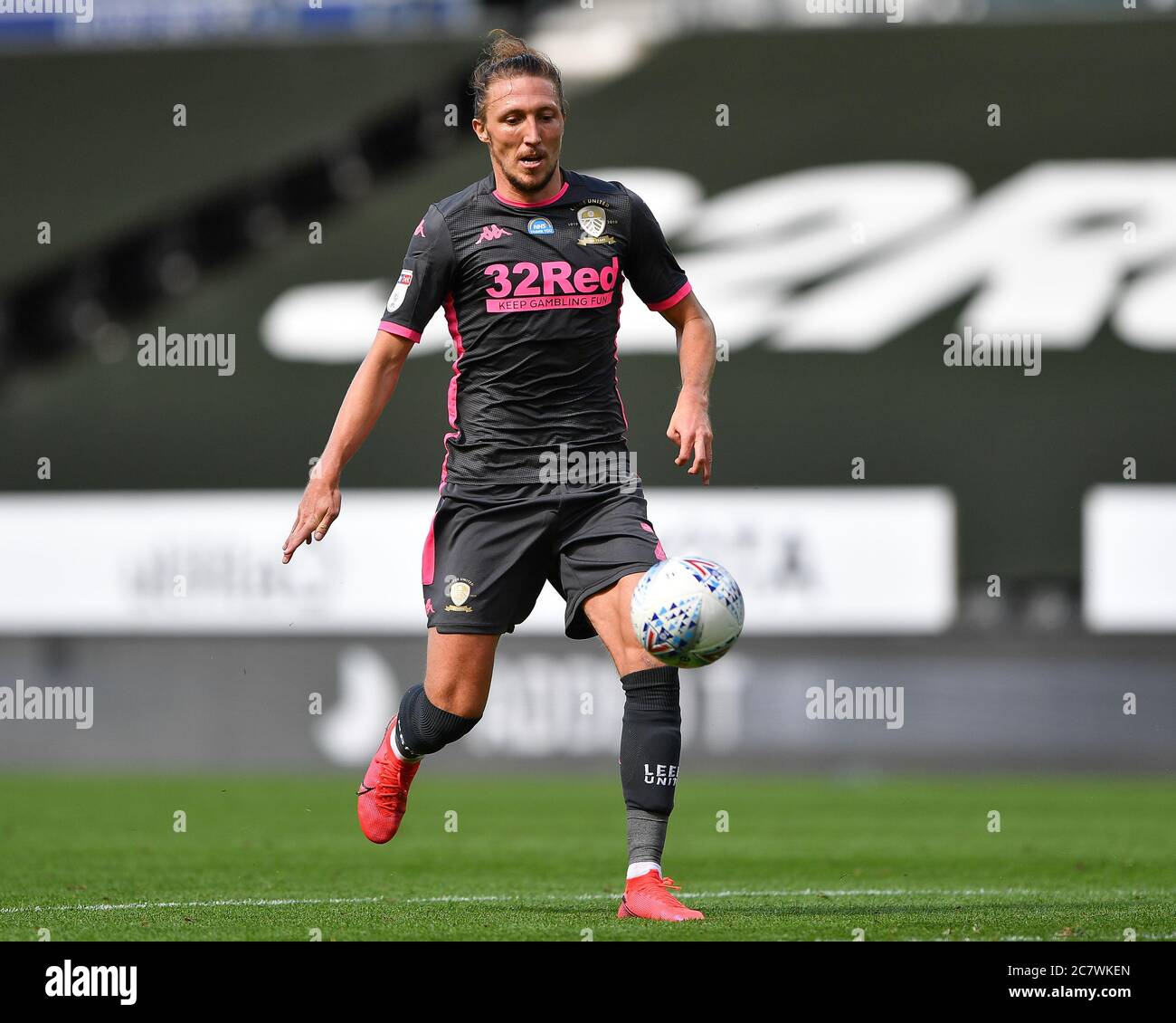 Luke Ayling (2) of Leeds United Stock Photo - Alamy