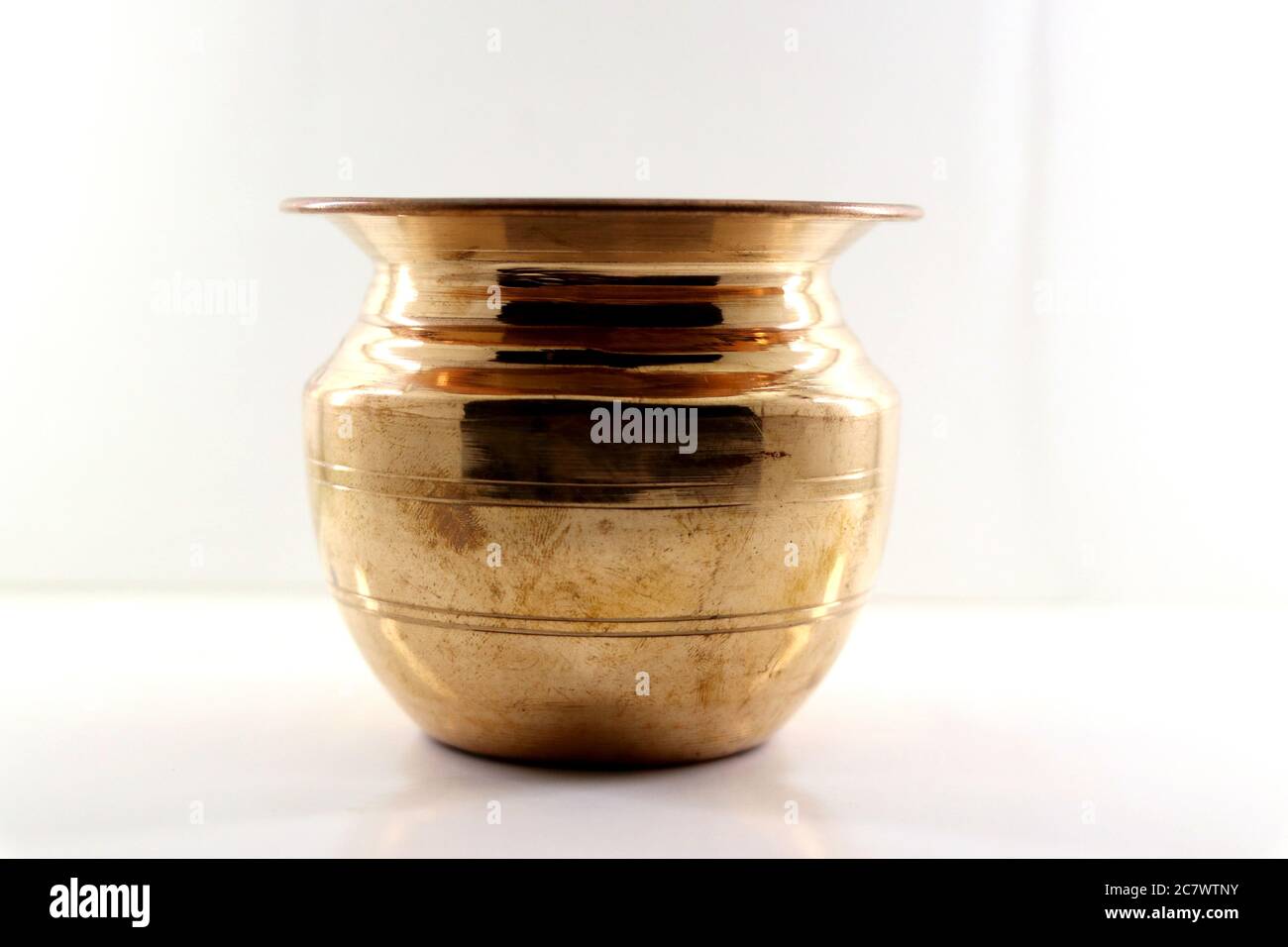 Indian copper tools hi-res stock photography and images - Alamy